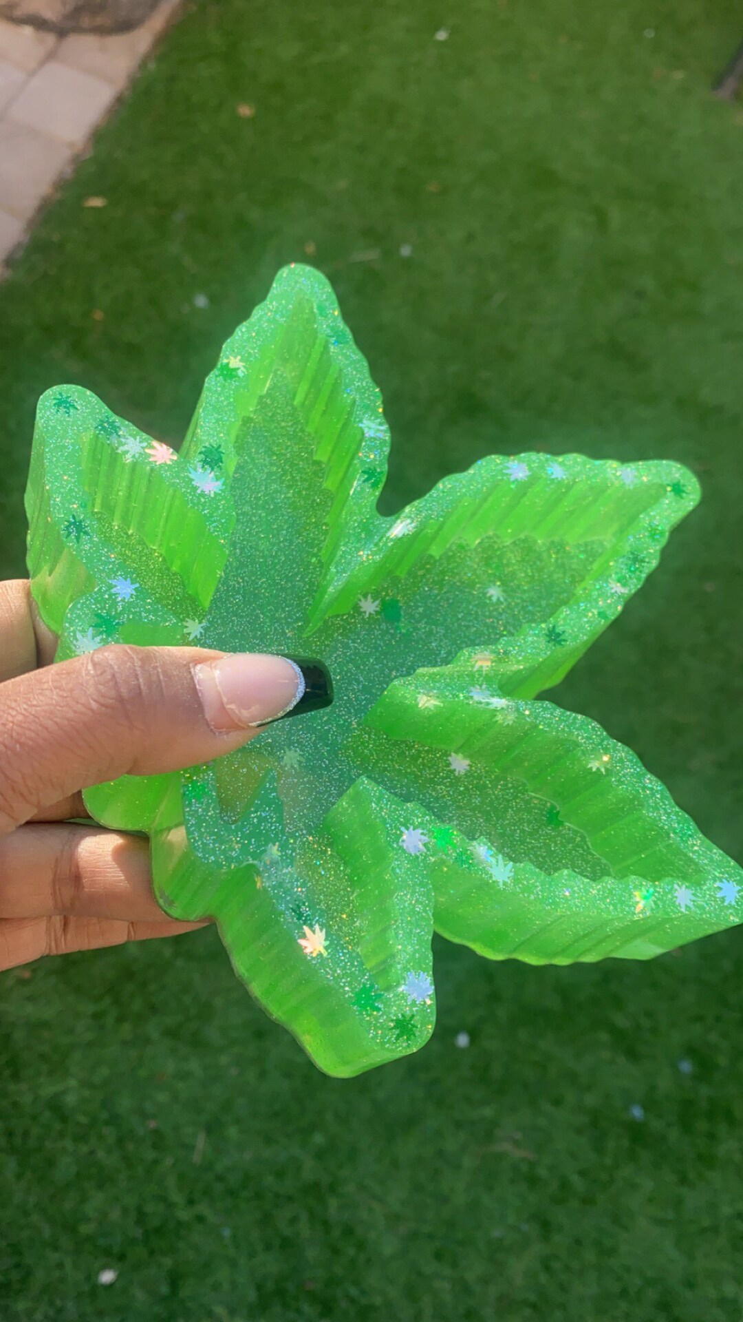 Marijuana Leaf Ashtray - Etsy