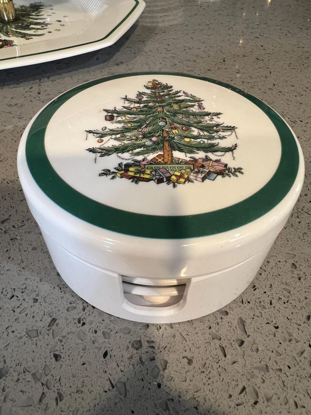 5 Pc Plastic Coaster Set (5 Coasters & Round Box Christmas - Etsy