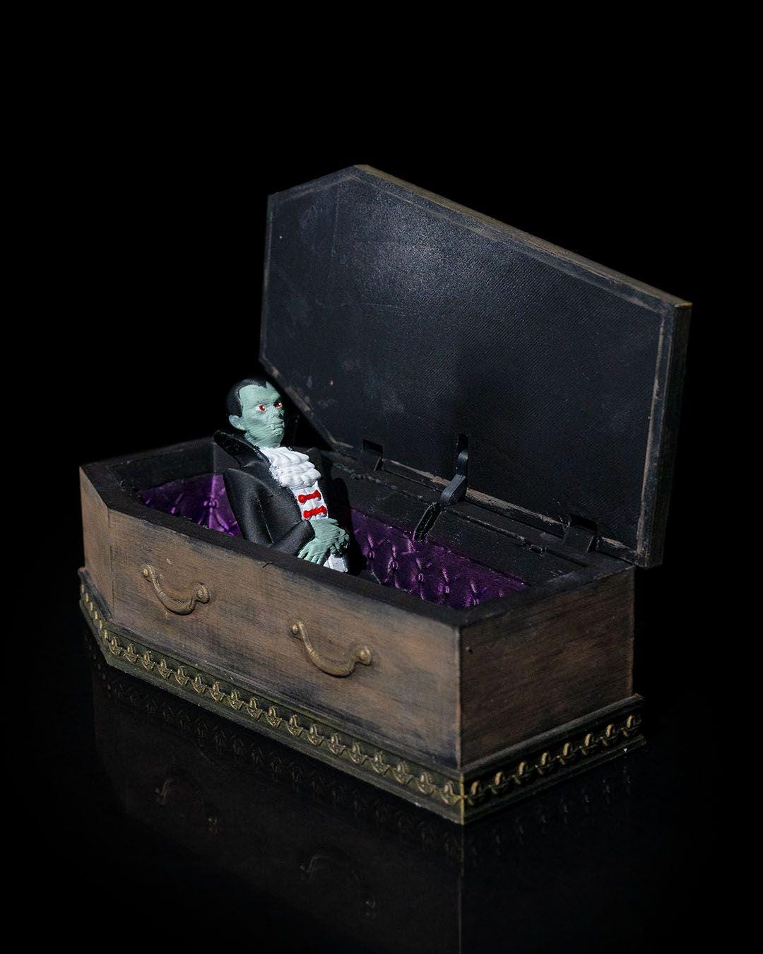 Dracula's Slumber Casket - Etsy