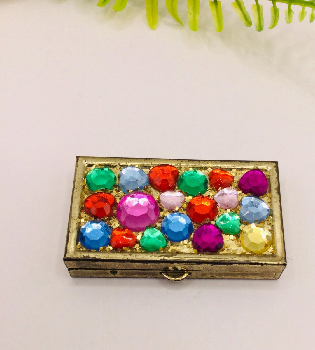 Gorgeous Vintage Rhinestone Encrusted Yellow Metal Pill Box 5cm X 3cm ...