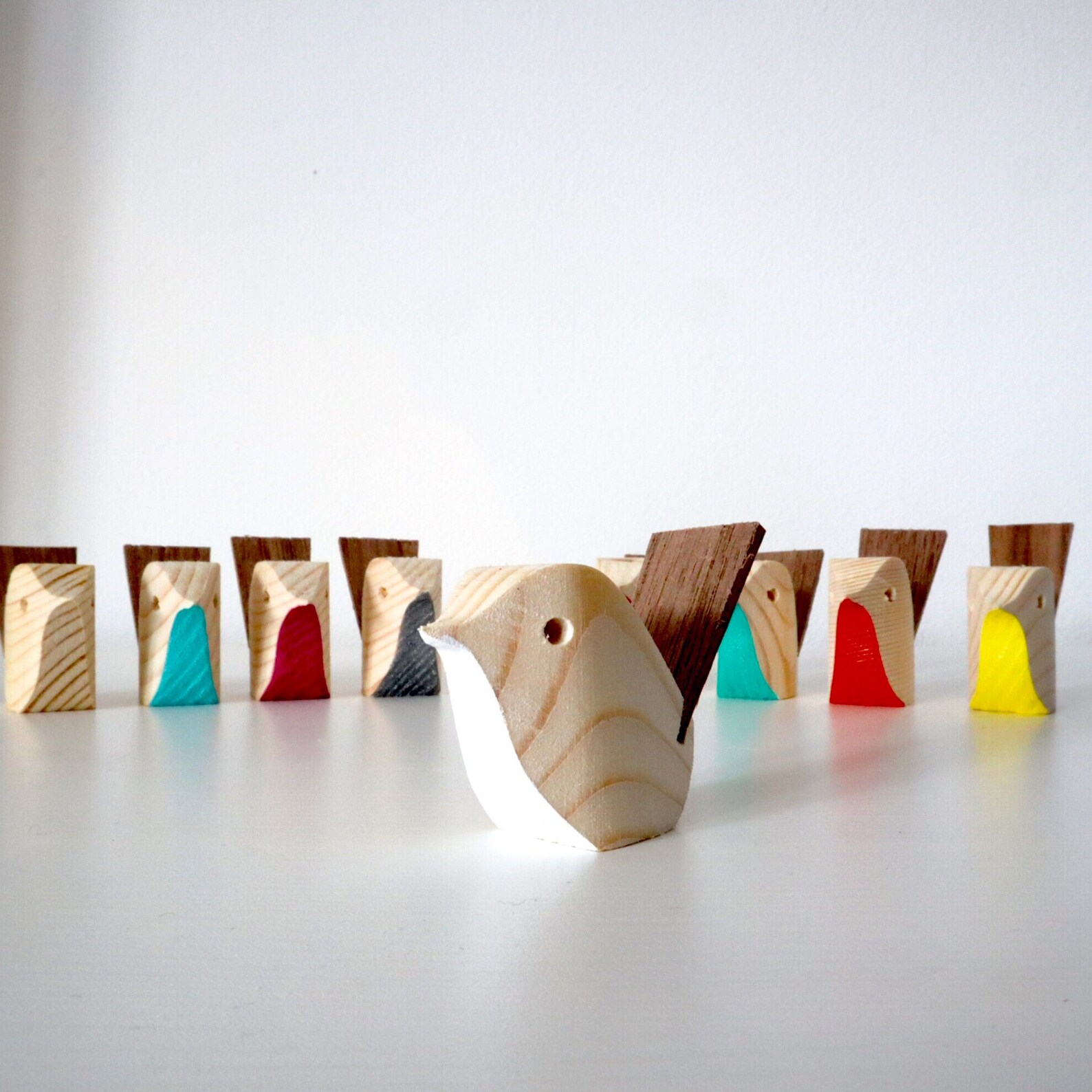 Little Chirpy: White Ash, Cute Wooden Robin, Handmade Bird Figurine ...