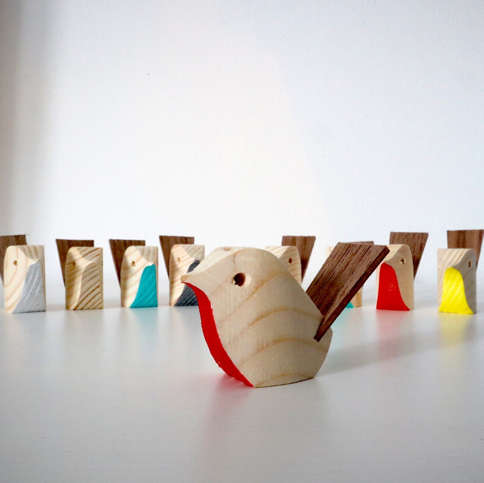 Little Chirpy: Red Ash, Cute Wooden Robin, Handmade Bird Figurine, Home ...