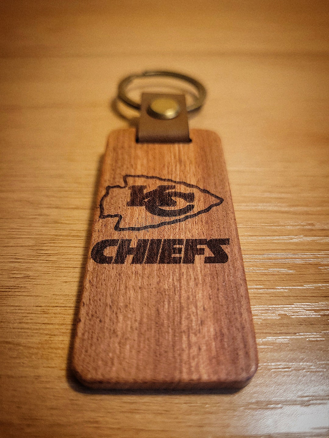 Kansas City Chiefs Keychain,sports Team Lover Key Ring,natural Wooden ...