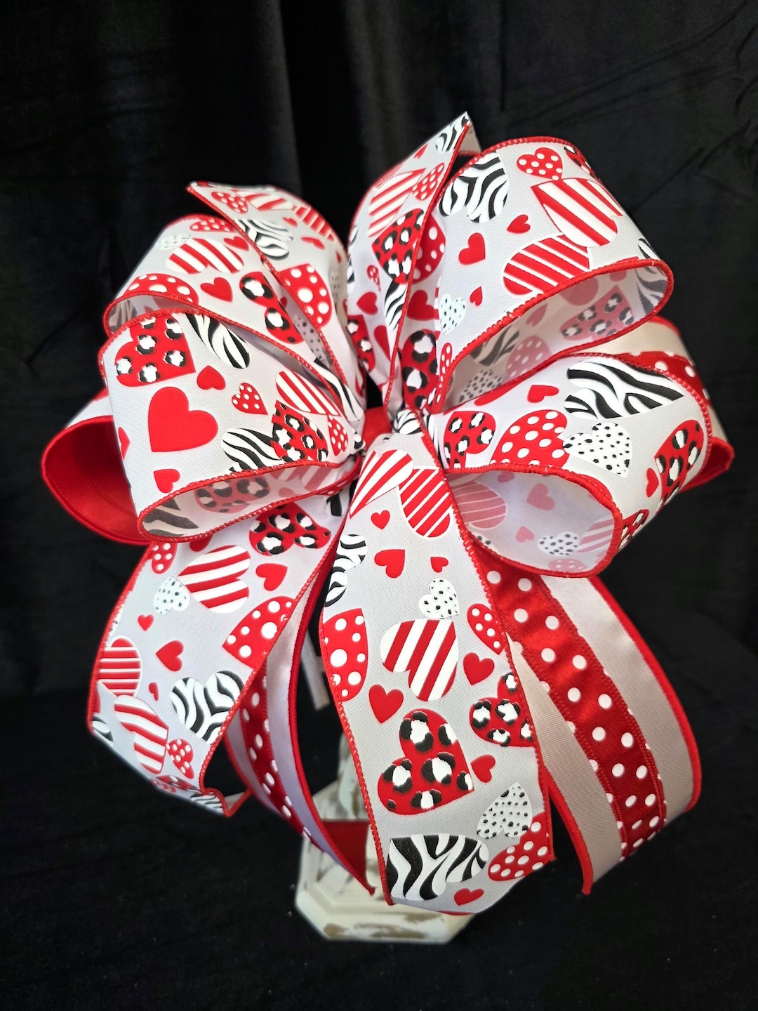 Red and White Hearts Valentines Day Bow, Handmade Valentine Wreath Bow ...