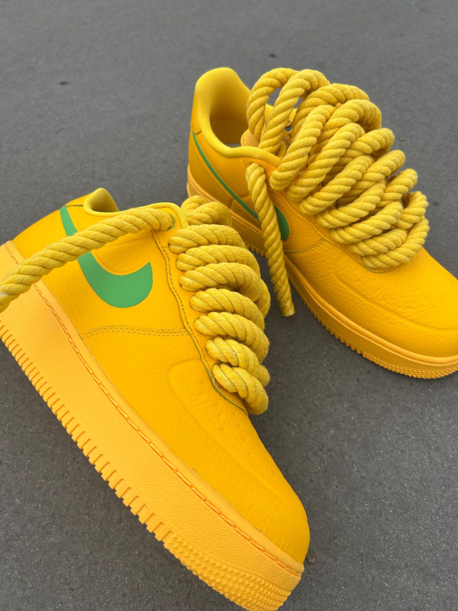 CAMPUS GOLD’ AF1 Customs - Etsy