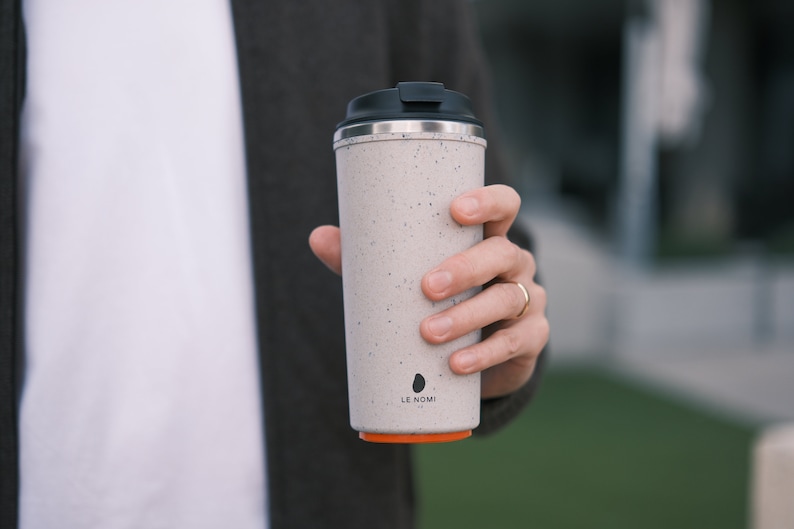 Eco-friendly Spill-proof Travel Mug Made of Recycled Coffee Grounds ...