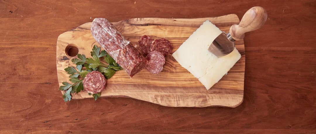 Arte Legno Italian Olive Wood Cutting Board - Etsy