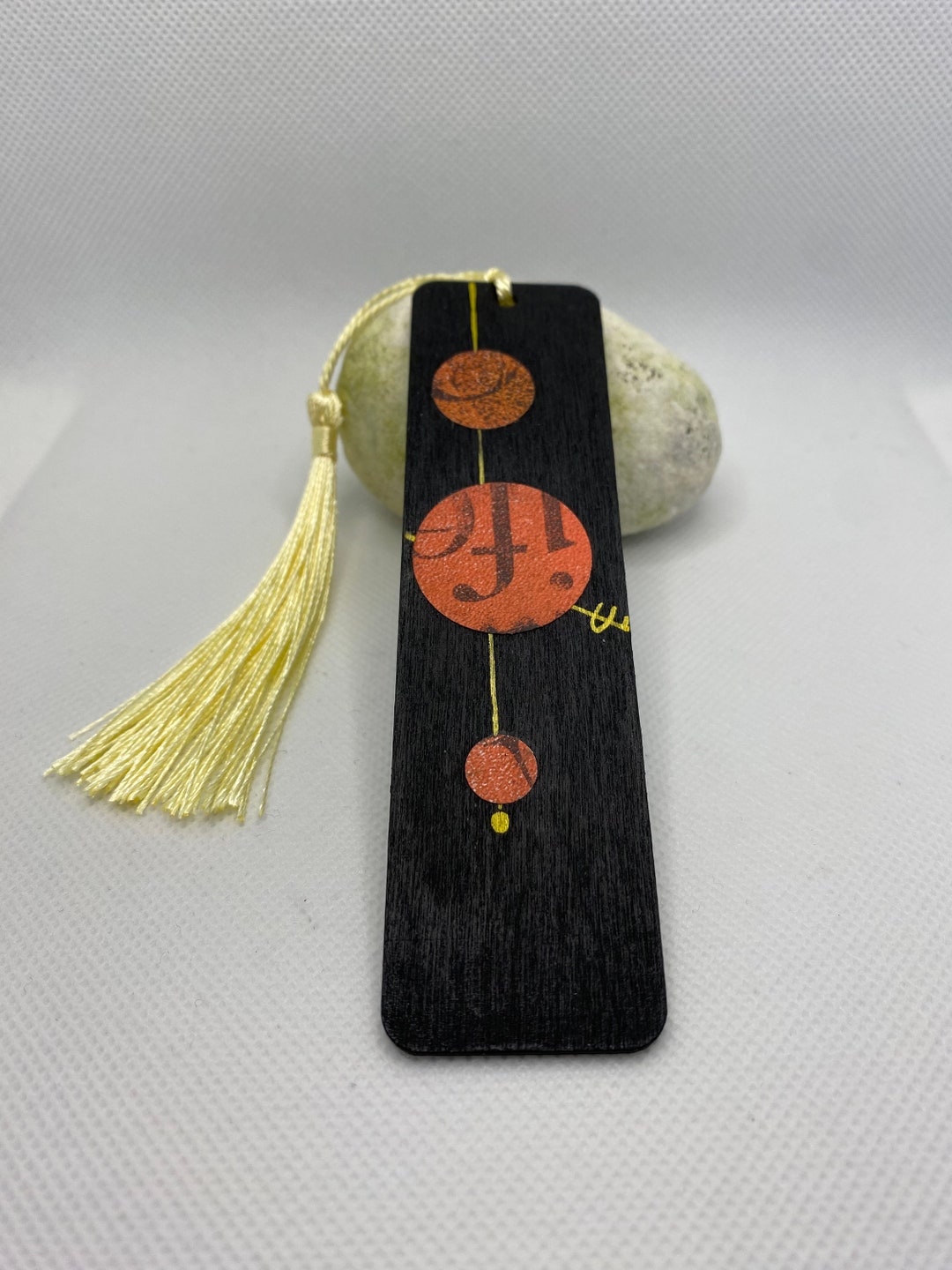 Stylish Bookmark, Timeless Reading Guide, - Etsy