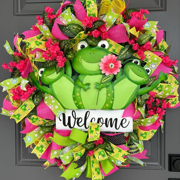 Frog Wreath - Etsy