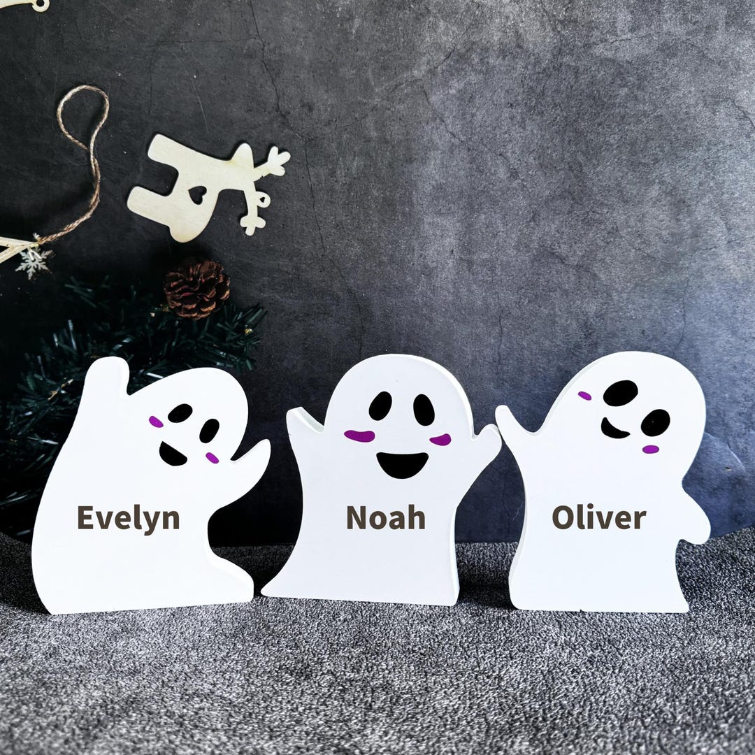 Halloween Wooden Ghost Desk Decor,custom Family Name Ghost,cute ...