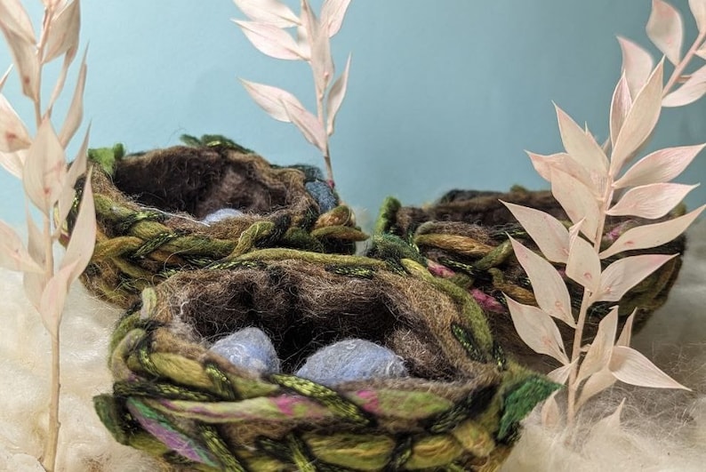 Miniature Felt Birds Nest With 3 Felt Eggs, Wool Easter Decoration ...