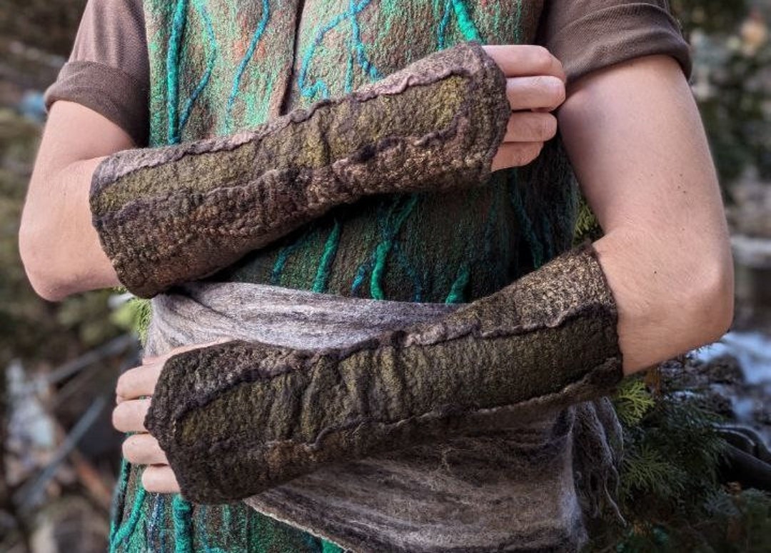 Brown Felted Bark Bracers, Druid Woodland Wool Gloves, Whimsical Tree ...