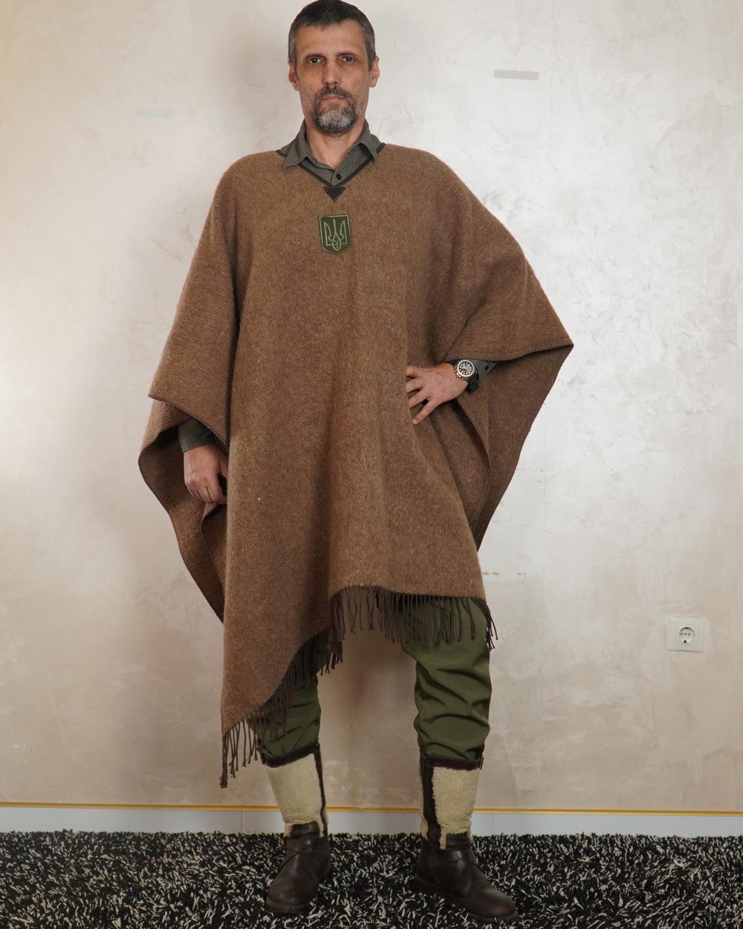 Camel Wool Poncho With Ukrainian Coat of Arms & Leather Trim - Etsy
