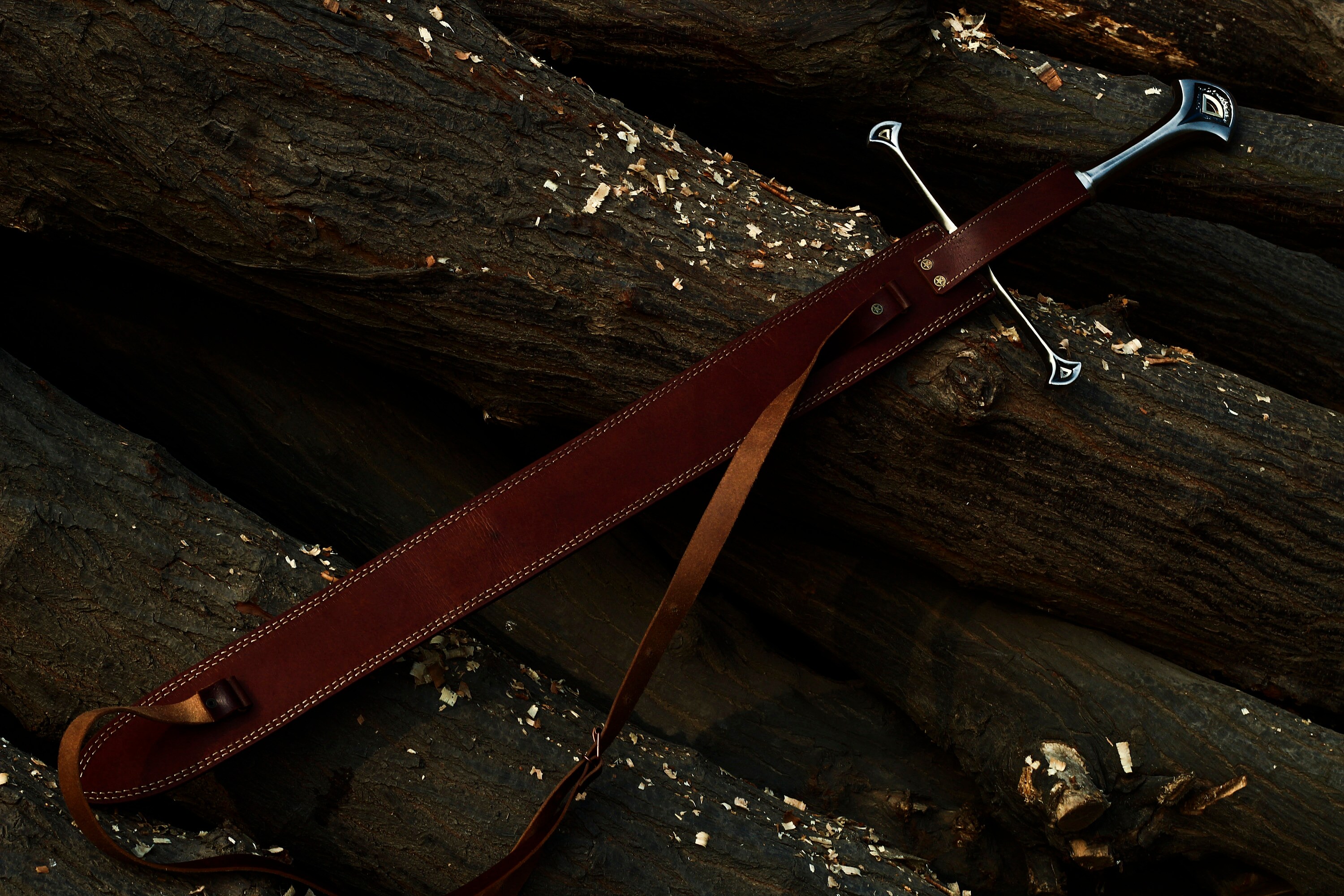 Narsil Sword Custom Handmade Damascus Steel Sword King Aragorn Sword ...