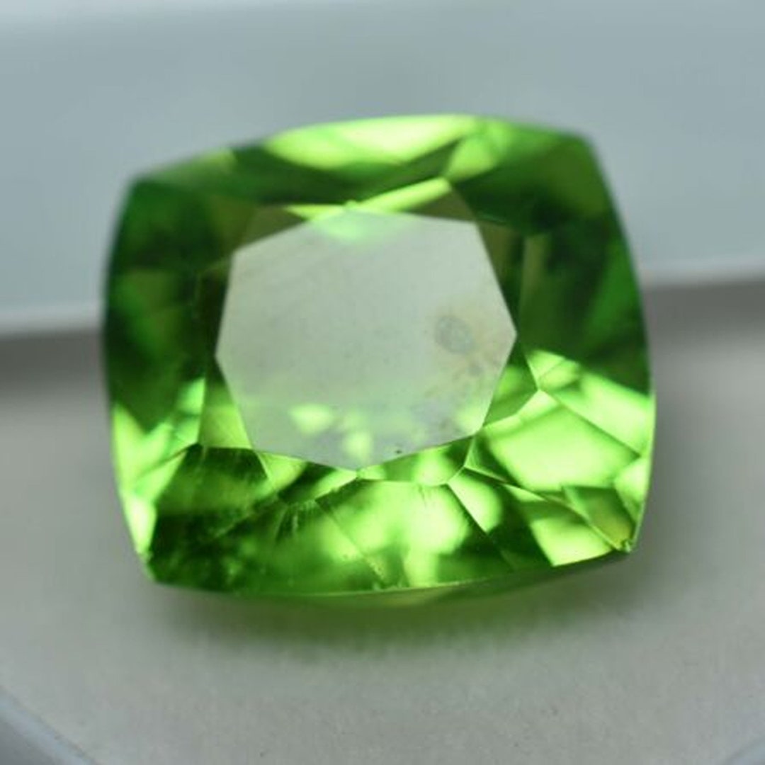 Precious 8 Ct Extremely Rare Natural Peridot Stone Excellent Green ...