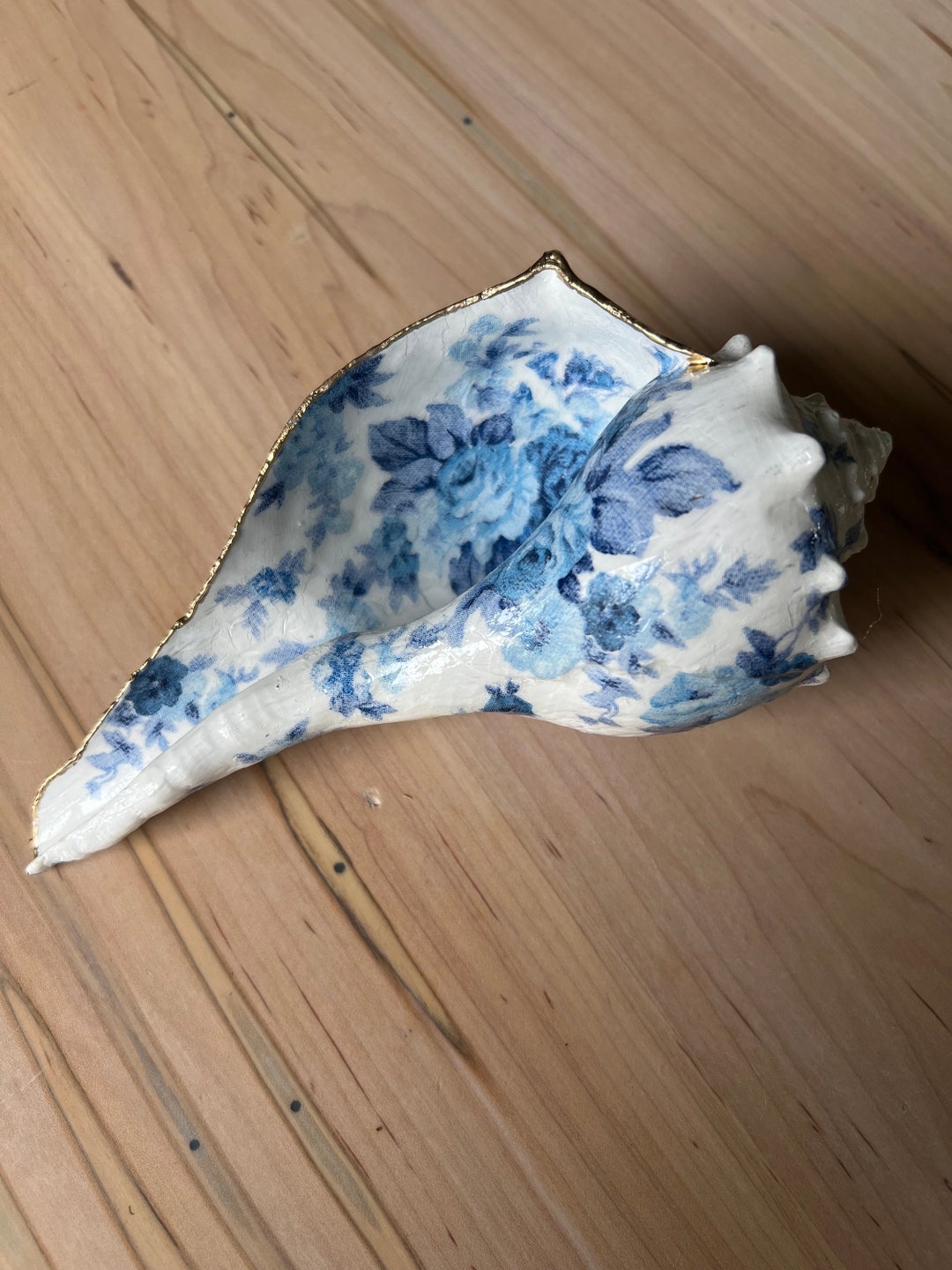 Blue Rose Chinoiserie Decoupage Whelk Conch - Etsy