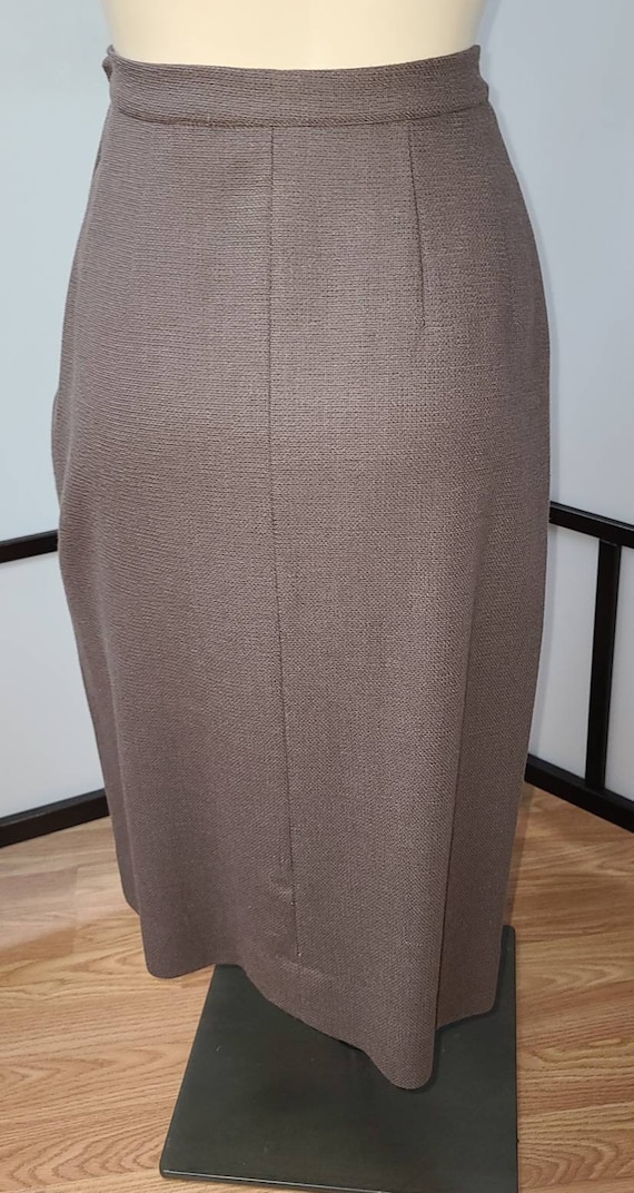 SALE Vintage wool skirt 1950s 60s wool skirt dark mau… - Gem