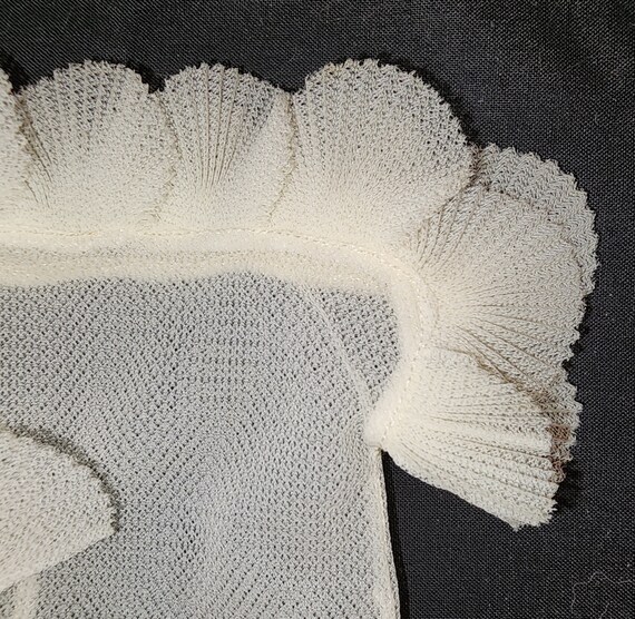 Vintage Sheer Gloves 1950s Light Yellow Textured Nylo… - Gem