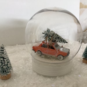 Die Cast Cars in a Waterless Snow Globe/winter Setting - Etsy