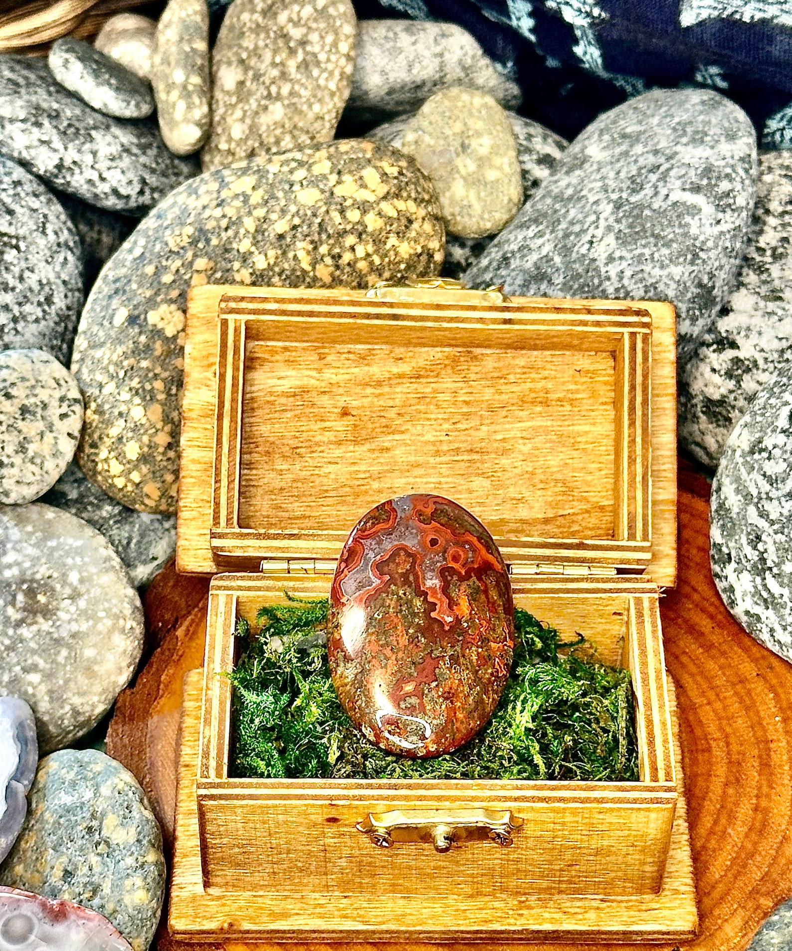 Tooties Stone Treasure: Rare, Chinese State Warrings Agate Cabachon for ...