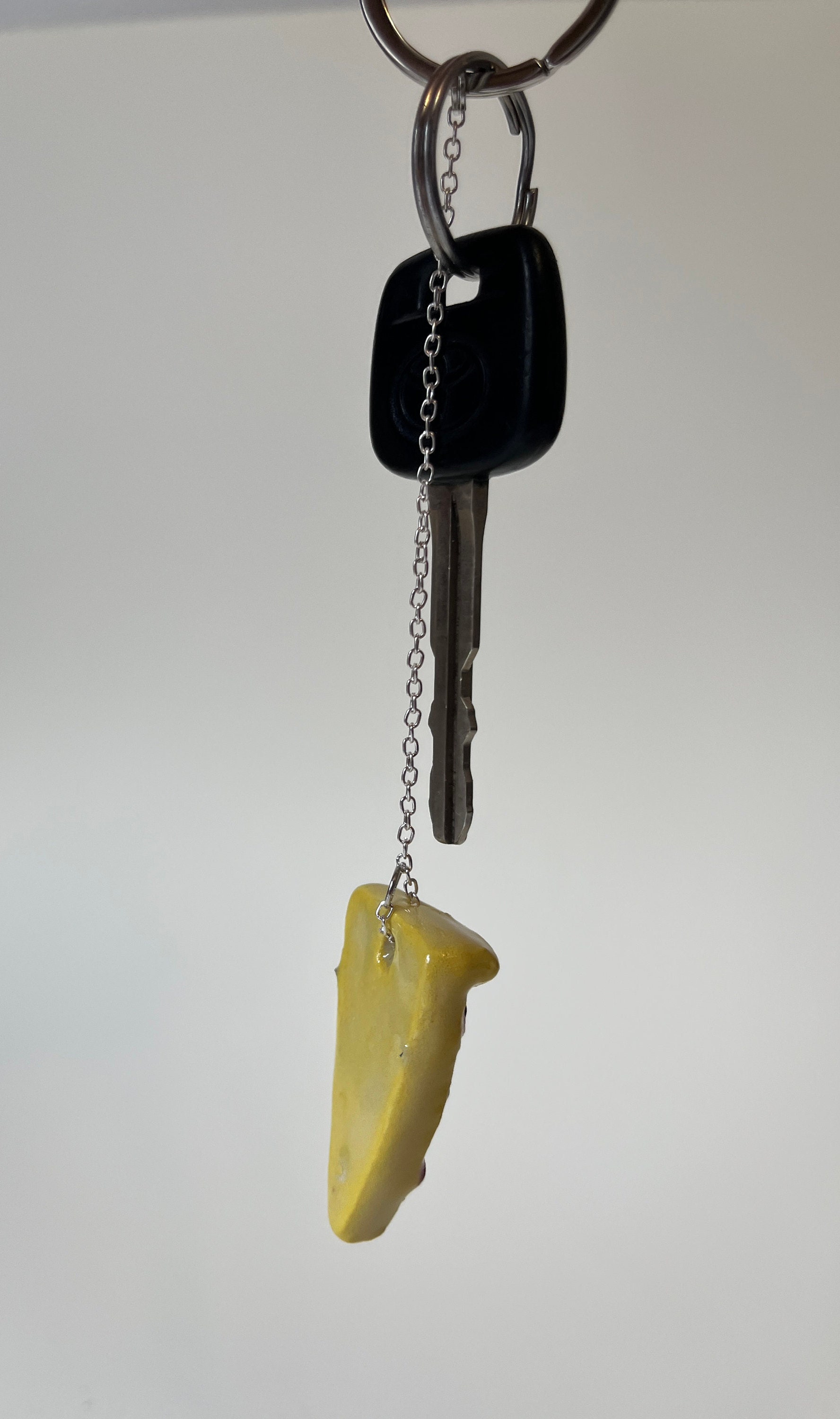 Clay Pizza Keychain - Etsy