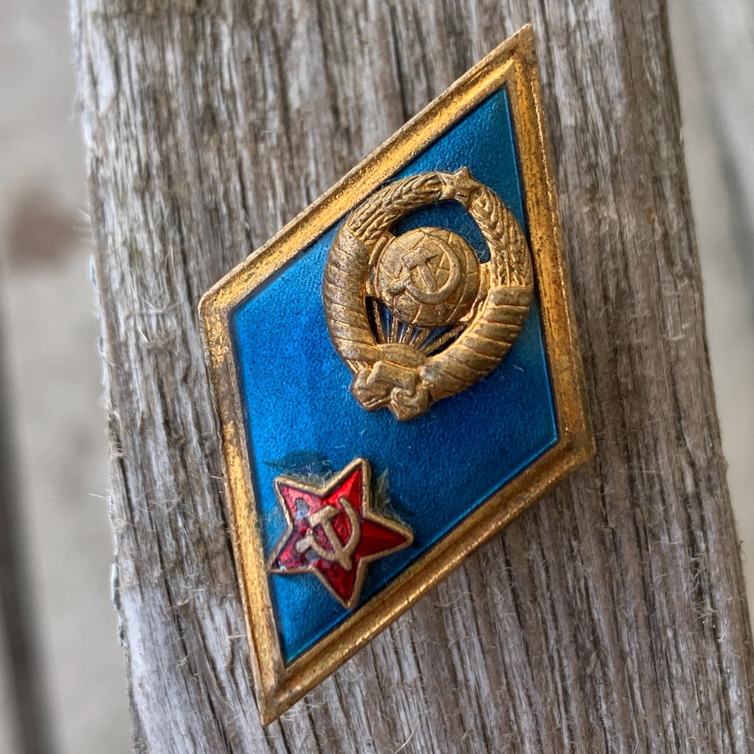 Vintage Soviet Military Academy Graduate Badge – USSR Officer Enamel ...