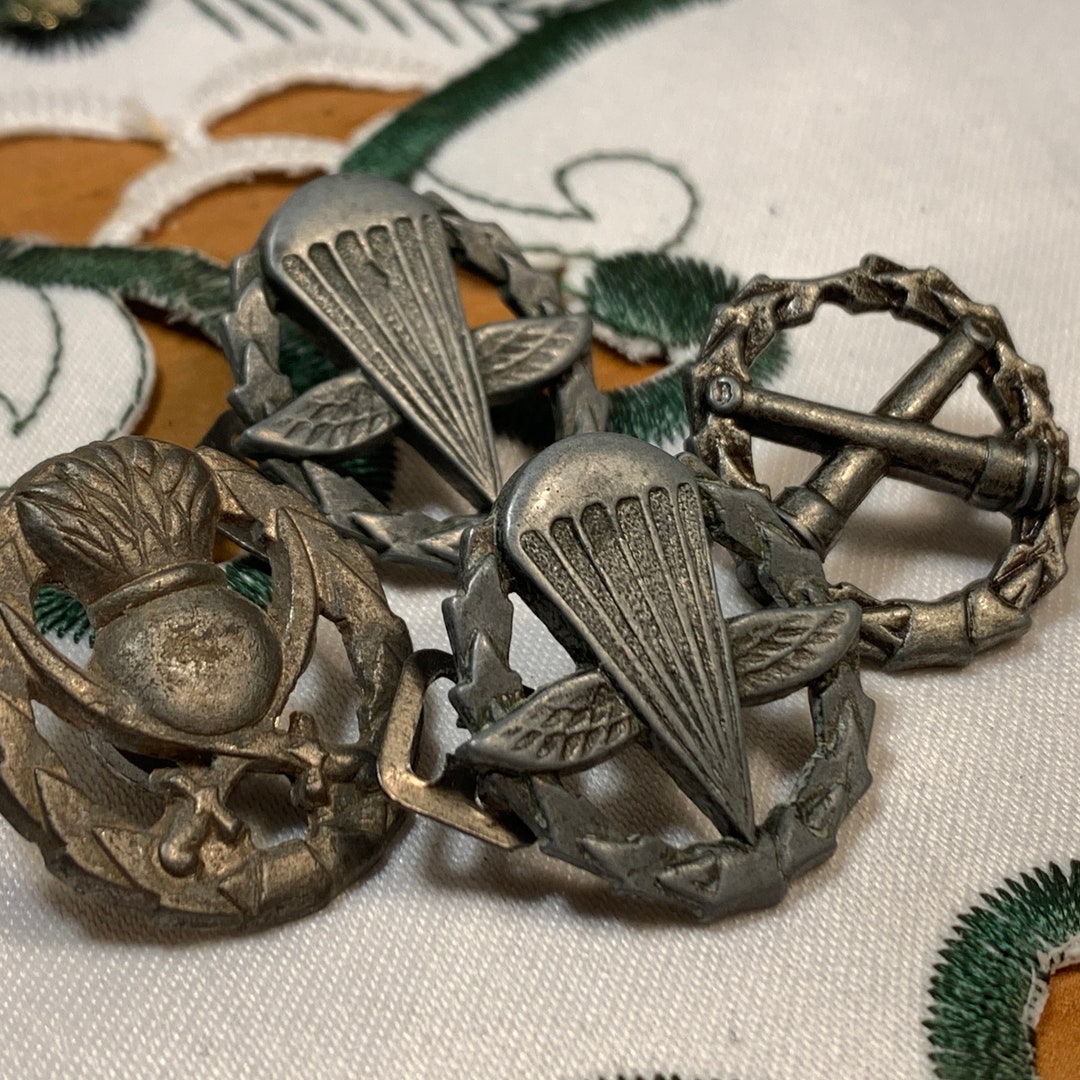 Vintage 2000s. Symbols Emblems of the Ukrainian Army, the Armed Forces ...