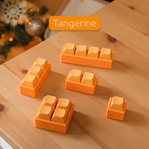 Keyboard KEYCAPS FIDGET Desk Toys KEYCHAIN - Mechanical Fidget Switches ...