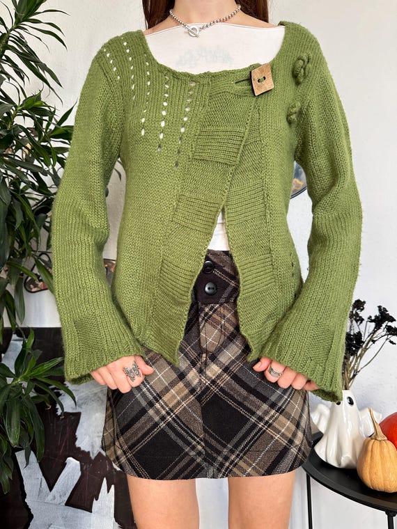 Weird Fairy Core Phoebe Buffay 90s Crochet Cardigan - Gem