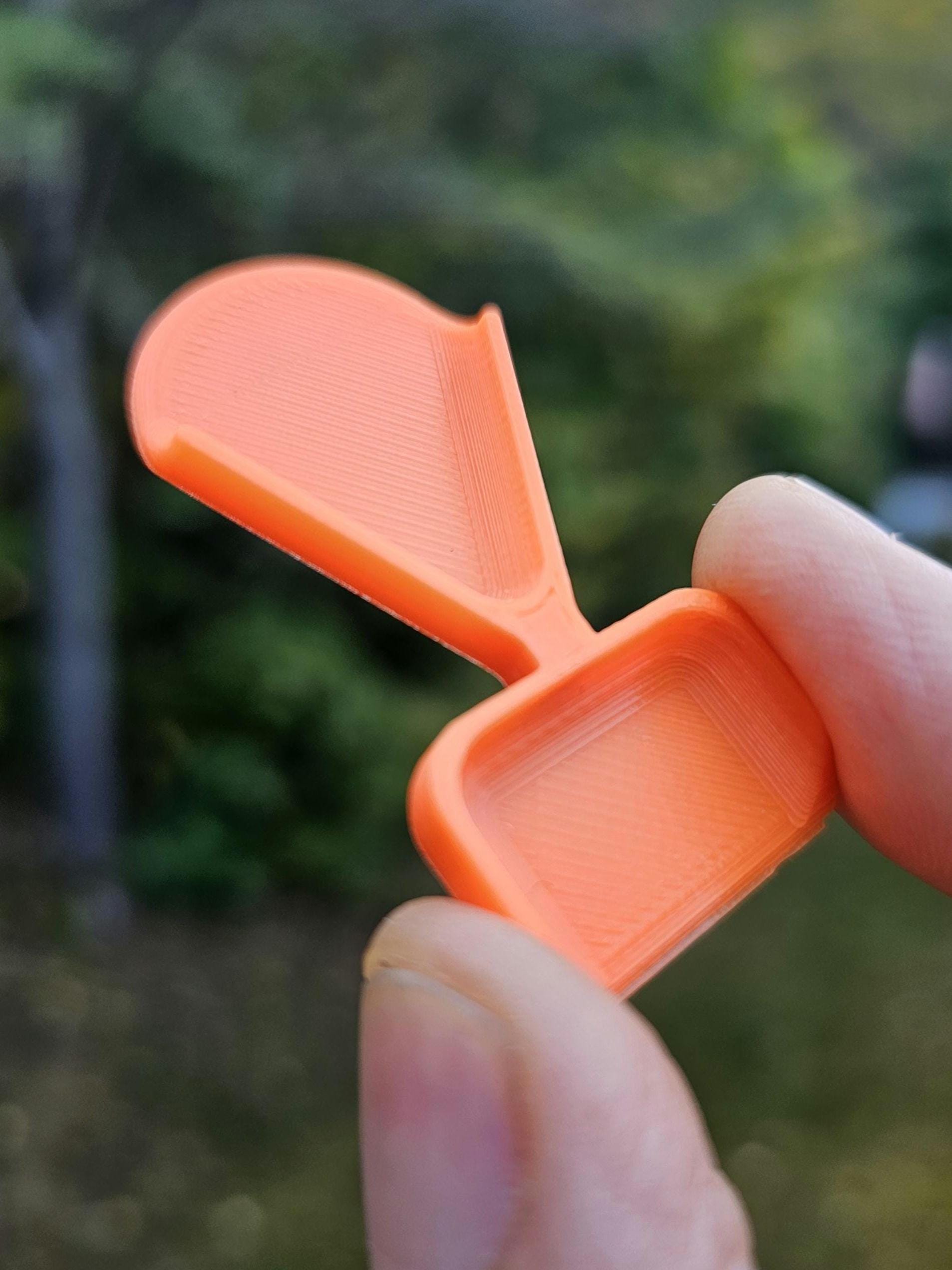 REAL SCOOPZ 3D Printed Scoop Grinder Size Herb Tobacco Scooper Scraper ...