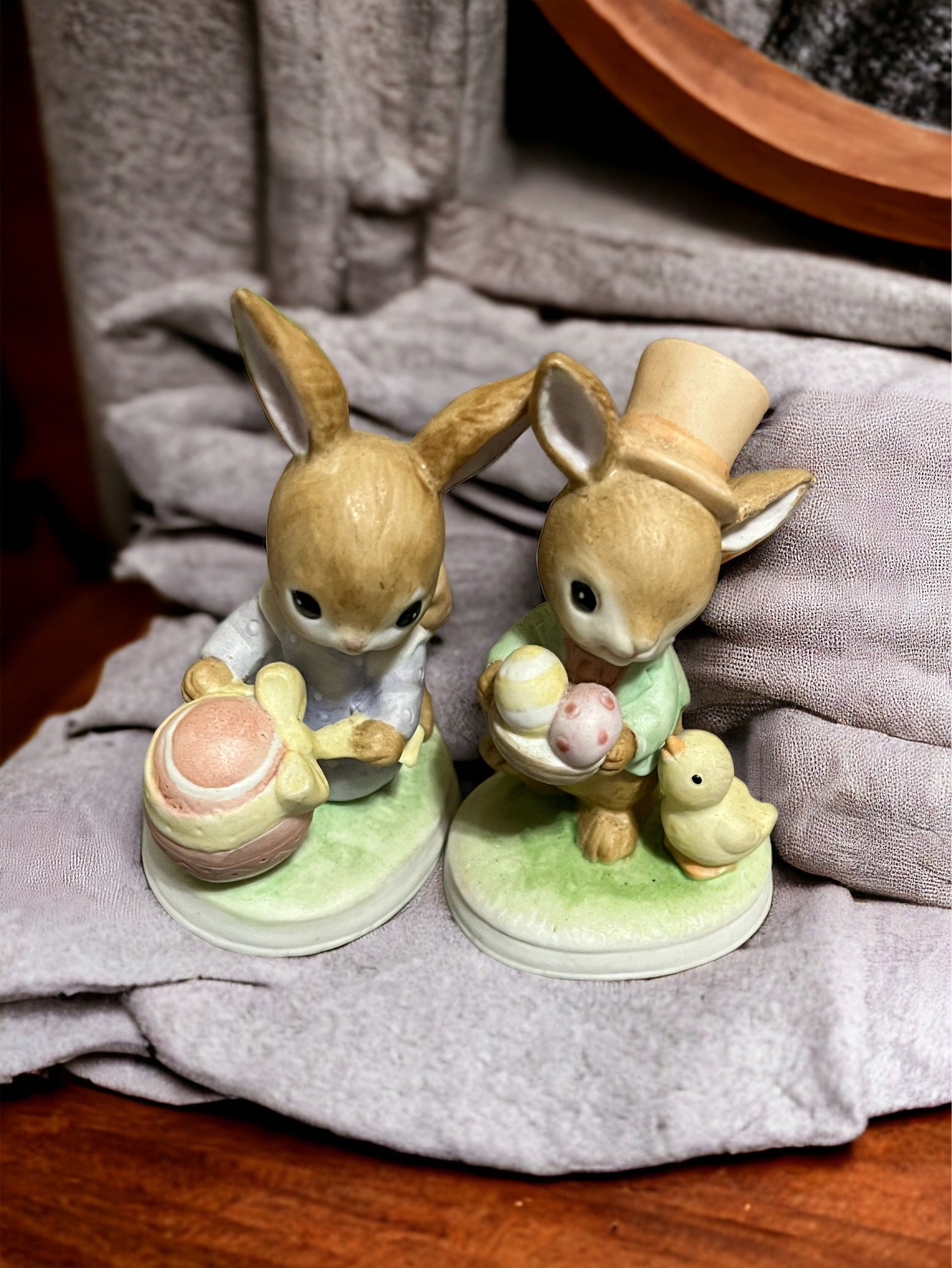 Lefton 2 Vintage Lefton Hand Painted Bunny Rabbit Figurines 1983 - Etsy