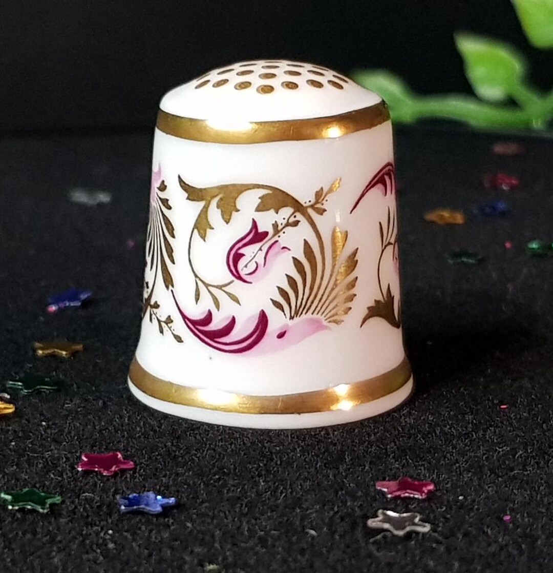 PURPLE SCROLL Royal Crown Derby THIMBLE - Etsy
