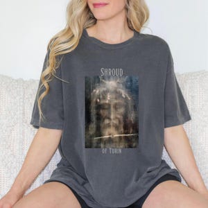 Christian Shroud of Turin Unisex Tshirt Religious Gift Men Women ...