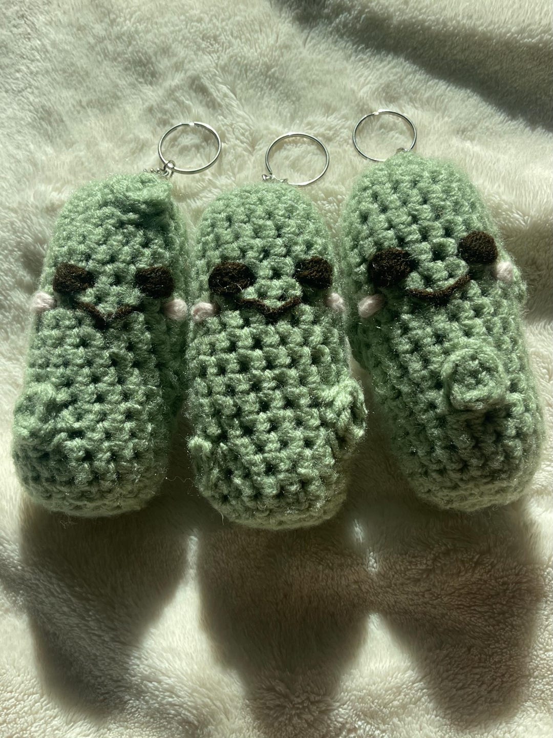 Crochet Happy Pickel Keychain - Etsy