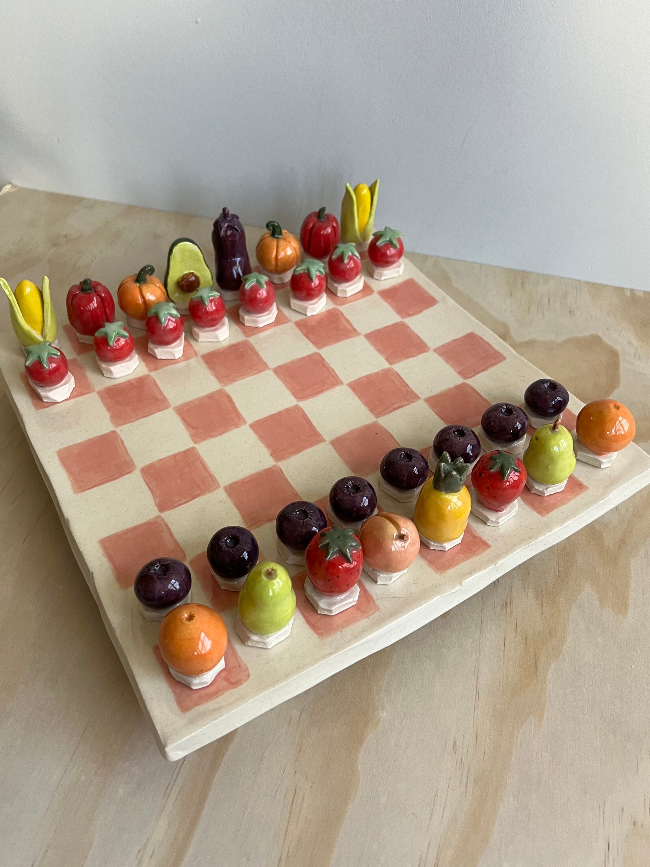 Fruits Vs. Wannabe Veg Chess Set Fruit Vegetable Themed Unique Chess ...