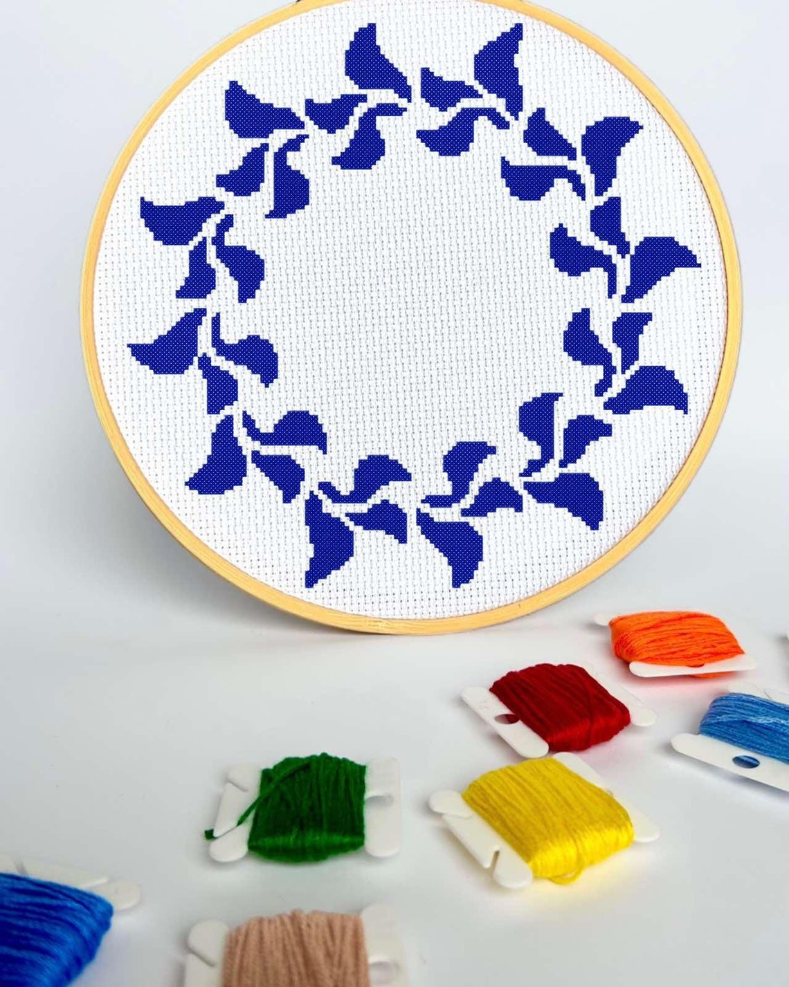 Round Border Cross Stitch Pattern PDF, Flower Wreath Cross Stitch ...