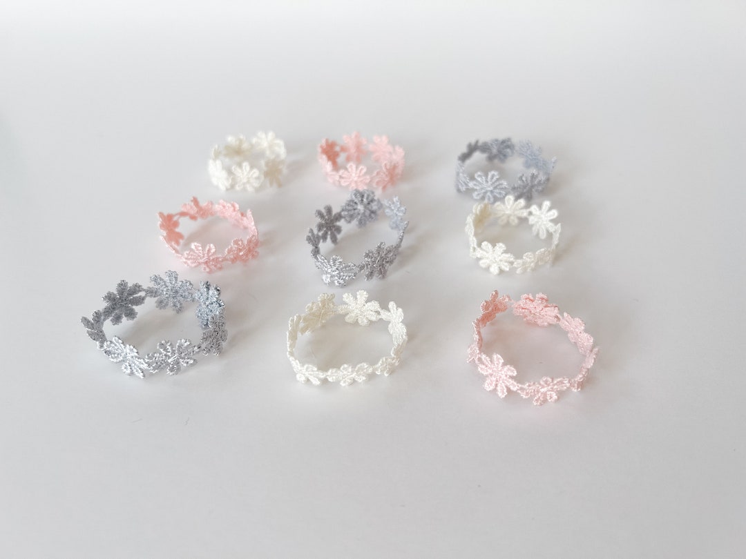Miniature Flower Headband 3 Piece Set - Maileg - Dollhouse Accessories ...