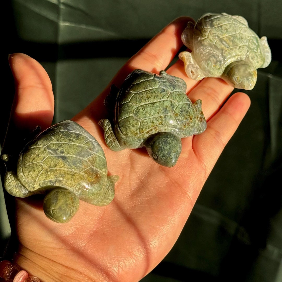 Moss Agate Turtle || Hand Carved Sea Turtle Crystal Carving || Choose ...