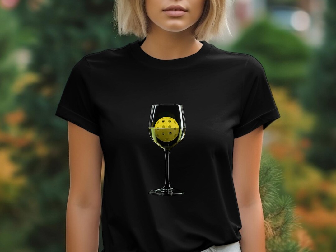 Pickleball & White Wine Splash Moisture-wicking Pickleball T-shirt, Men ...