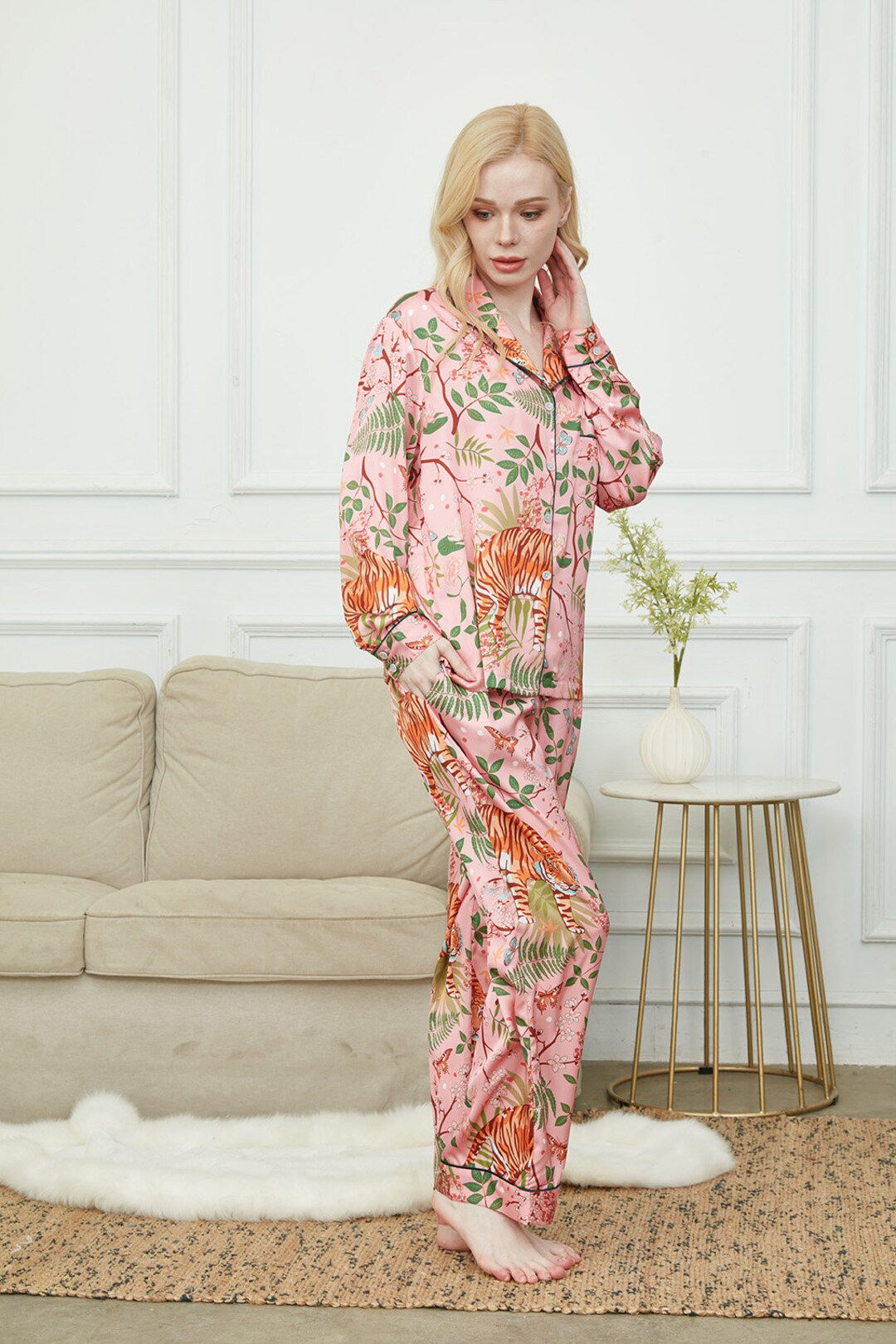 Luxurious Women's Pyjama Set Long Sleeve ,bride and Bridesmaid Pajama ...