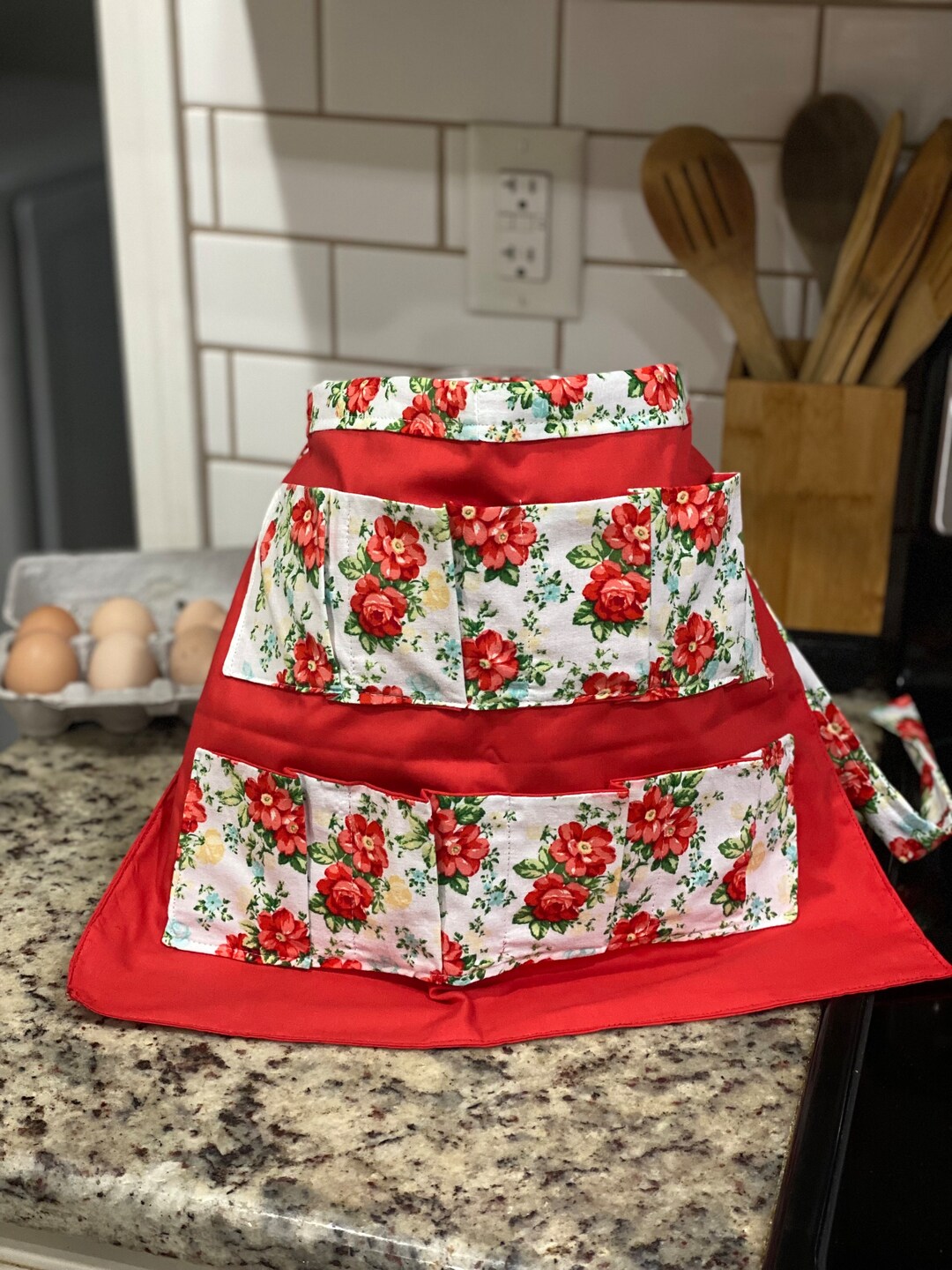Egg Collecting Apron (red Apron C Red/white Rose Pockets) - Etsy