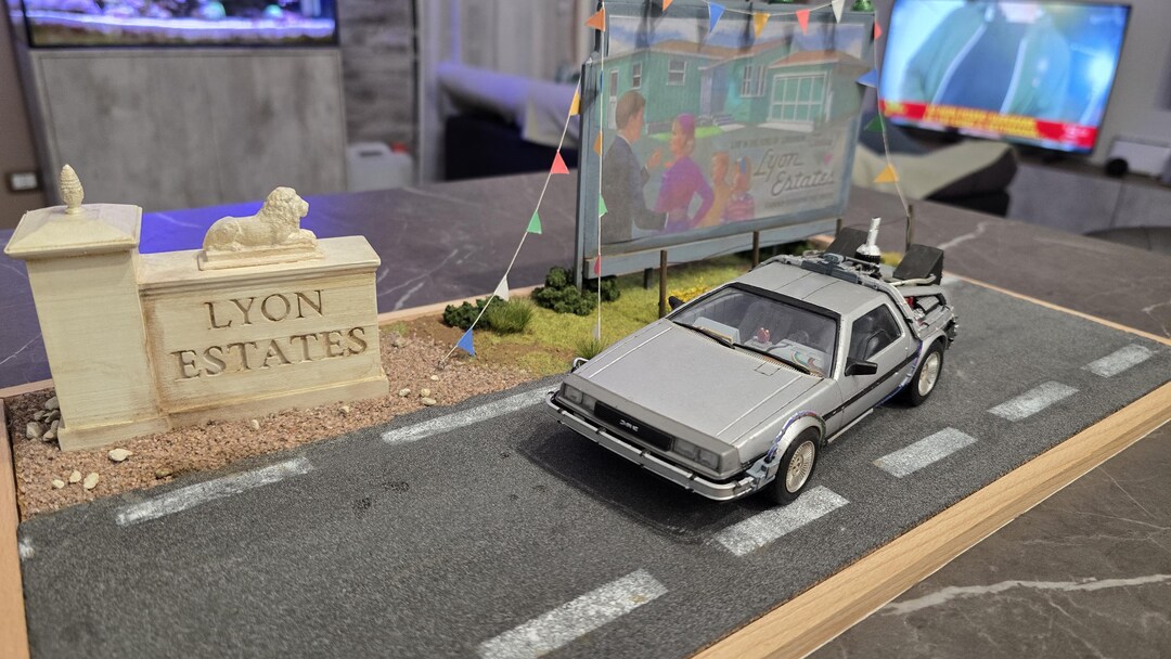 Diorama Back to the Future Handmade Including Plexiglass Case - Etsy