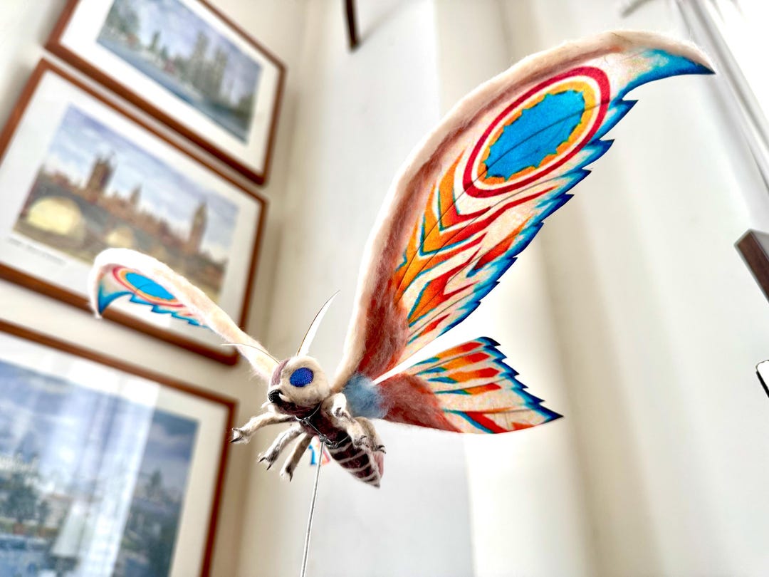 Eternal Mothra 1998 Sculpture: Rebirth of Mothra Figure - Etsy