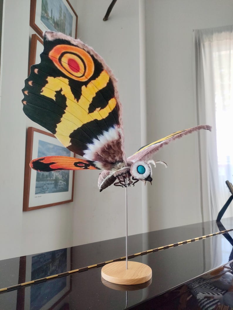 Mothra 2003 Tokyo SOS Statue. 70cm Wingspan. Realistic Mothra With ...