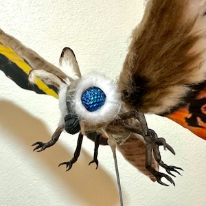 Mothra 2003 Tokyo SOS Statue. Realistic Mothra Sculpture. - Etsy