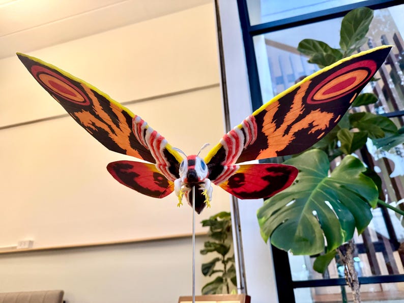 Realistic Mothra 1992 Model: Godzilla Vs Mothra, Glowing Eyes, 70cm ...
