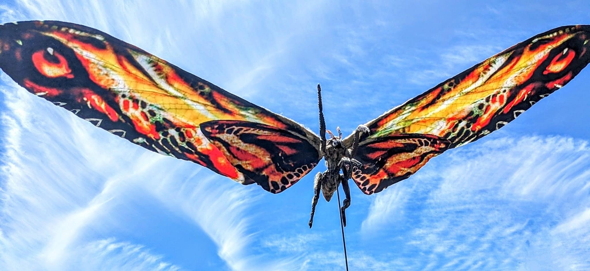 Mothra 2019 Godzilla King of the Monsters Large Realistic Statue. 1.2m ...