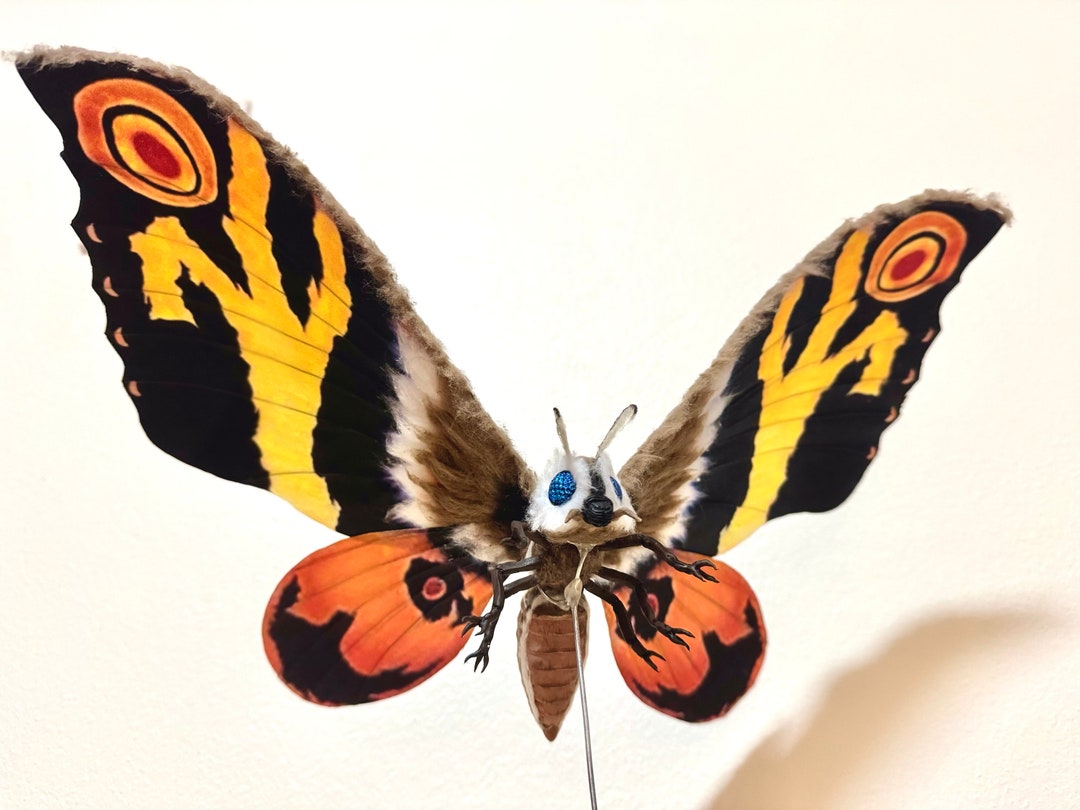 Mothra 2003 Tokyo SOS Statue. Realistic Mothra Sculpture. - Etsy