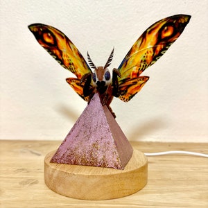 Mothra Summon Pyramid Lamp: Godzilla X Kong Monsterverse LED Light - Etsy