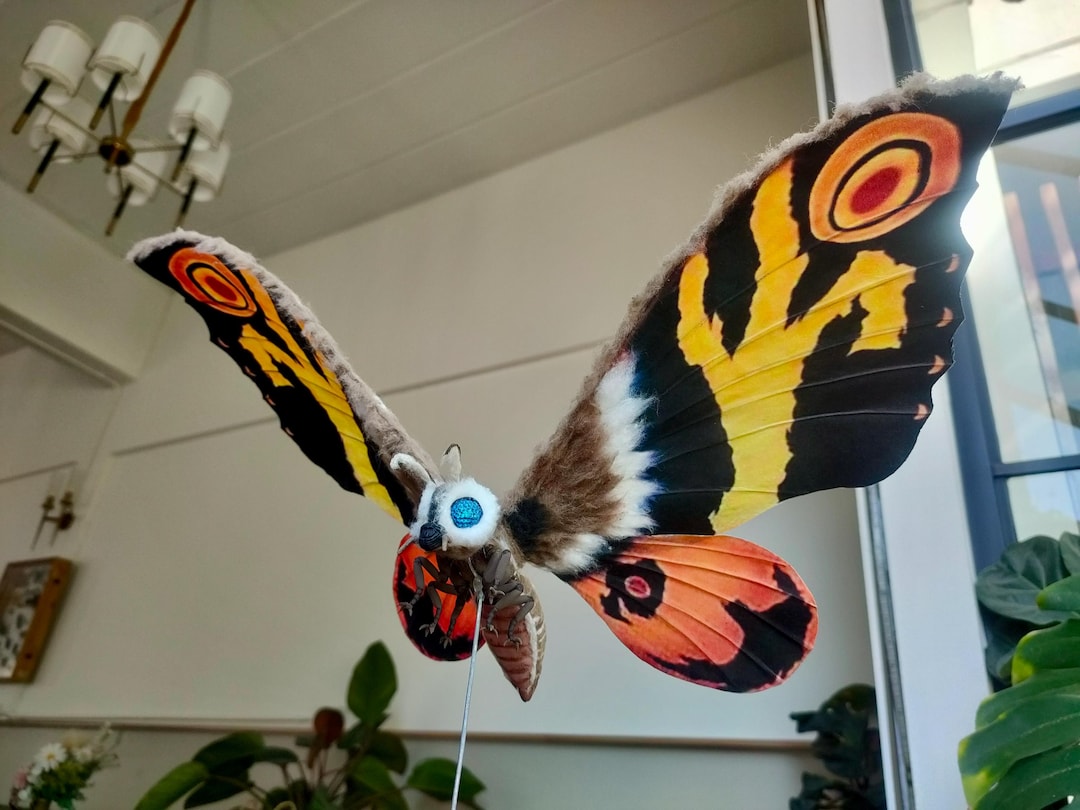 Mothra 2003 Tokyo SOS Statue: Realistic Silk Fur Sculpture - Etsy